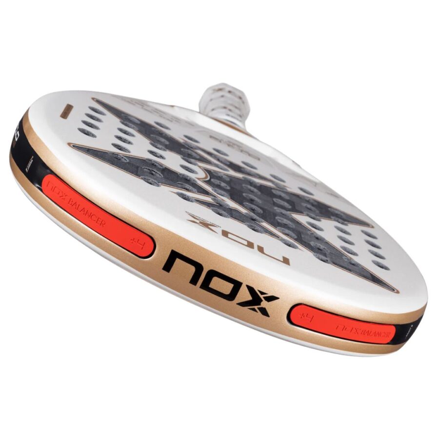 Nox padel bat | Top kvalitet → Se udvalget hos Padelshoppen